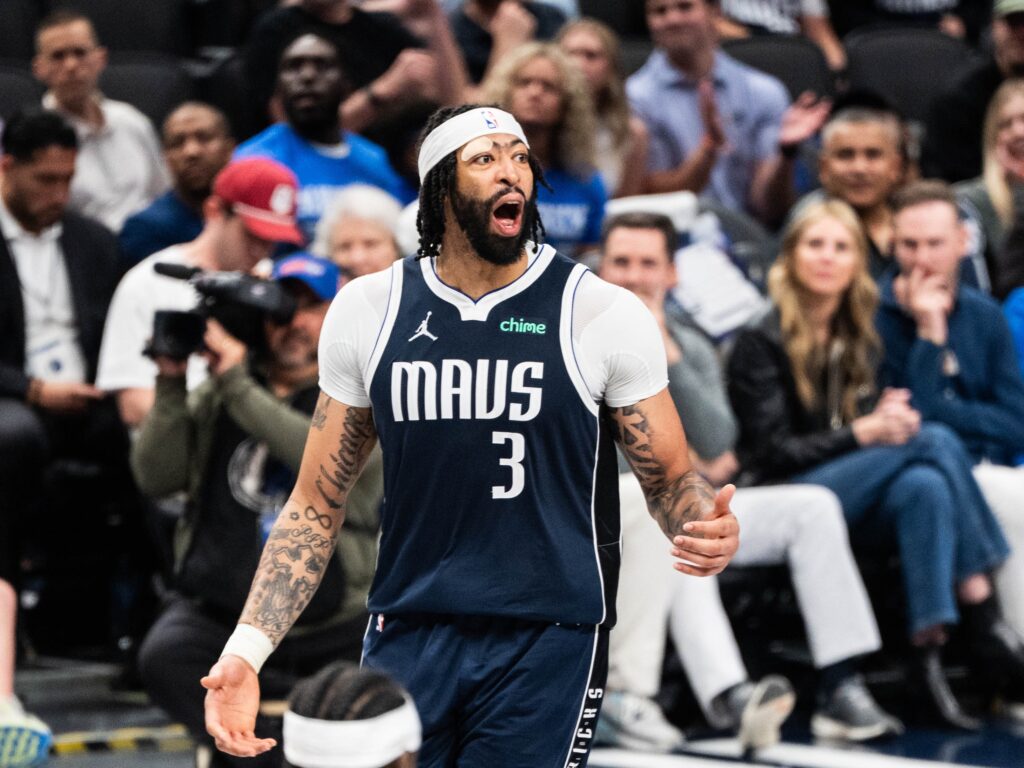 Dallas Mavericks to Face Detroit Pistons in 2025 NBA Mexico City Game ...