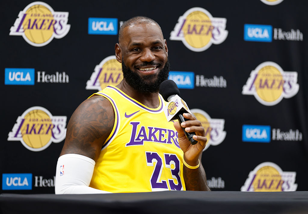 LeBron James Won't Play In Lakers' First Preseason Game - Notiulti