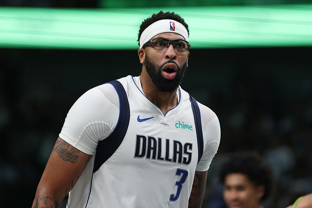 NBA News: Anthony Davis Hopes To Face Los Angeles Lakers As Dallas ...