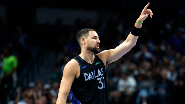 ‘It Opens Opportunities For Everybody’: Klay Thompson’s Shooting Rhythm ...