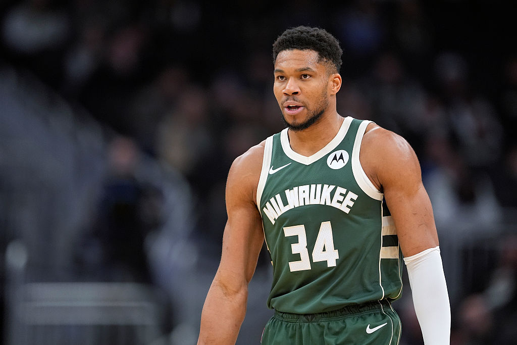 NBA Rumors: Golden State Warriors Trade Proposal Lands Giannis ...