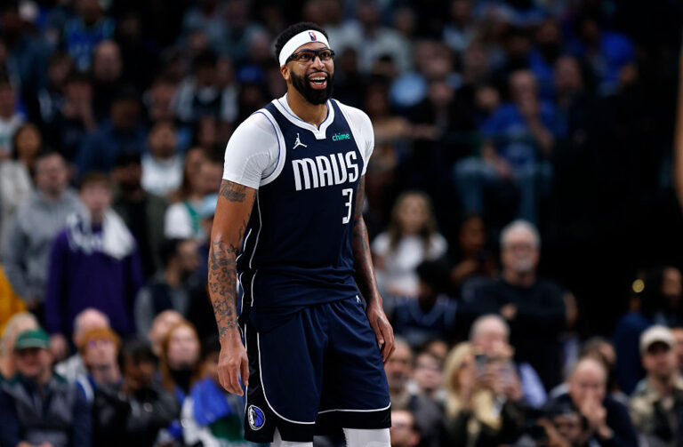 NBA News: Dallas Mavericks Predicted To Trade Anthony Davis
