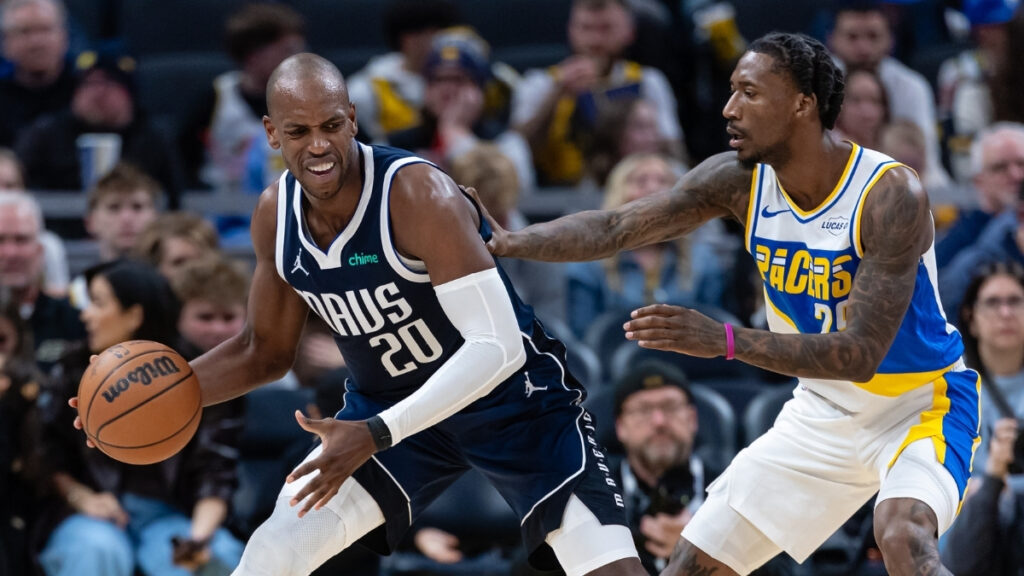 Khris Middleton Injury Update Before Dallas Mavericks Host Sacramento ...