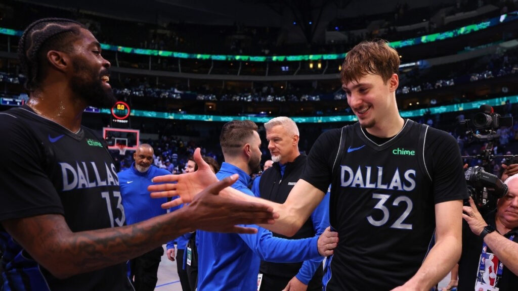 Cooper Flagg Credits ‘Organized’ Mavericks Offense For Surge vs Lakers