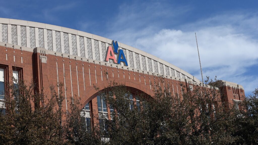 Dallas Mavericks Arena: Valley View Site Chosen