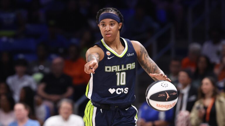 Aziaha James Returns To Full Dallas Wings Practice Sunday