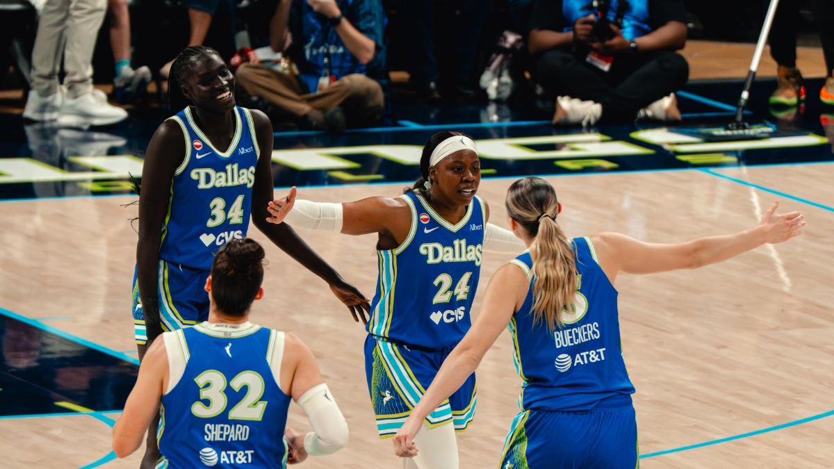 Arike Ogunbowale Praises Defense, Ball Movement In Wings’ Win vs. Aces